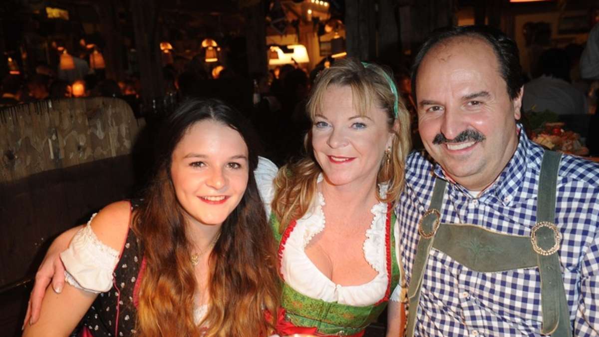 Was die Lafers, Avrams & Co. an der Wiesn lieben | Promis